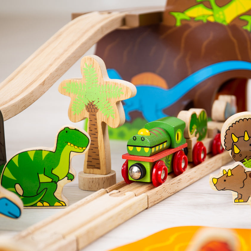 Dinosaur Train Set | Wooden Train Sets | Bigjigs Toys