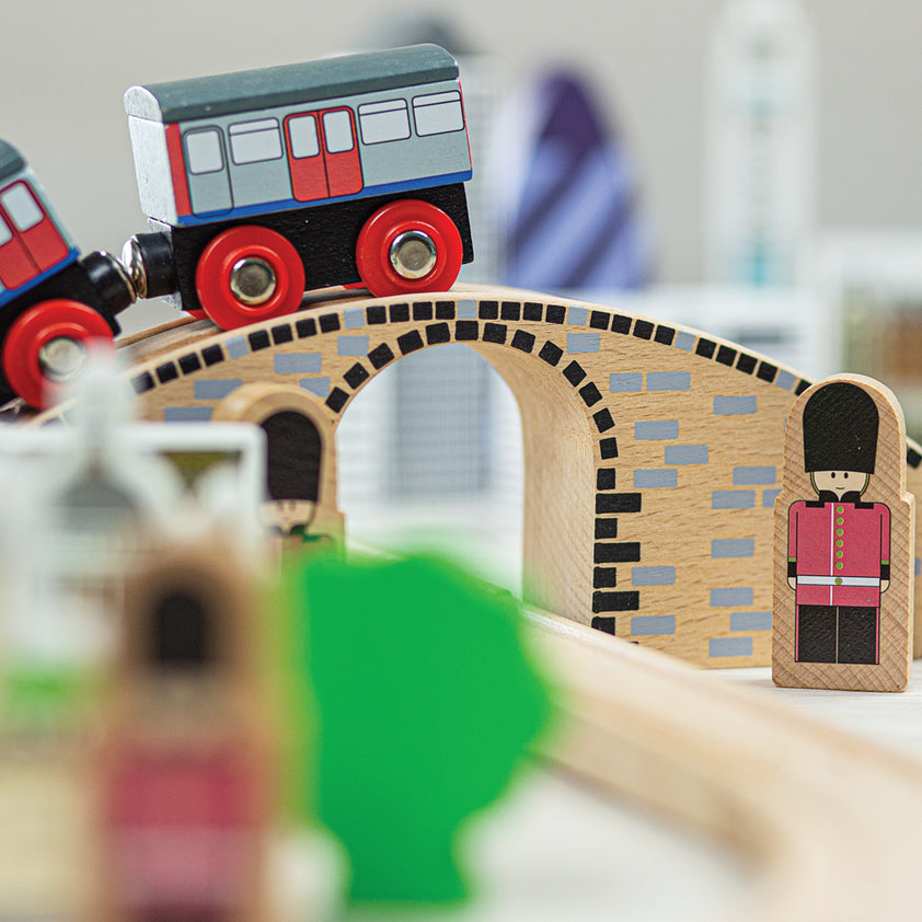 City of London Train Set | Train Sets | Bigjigs Toys